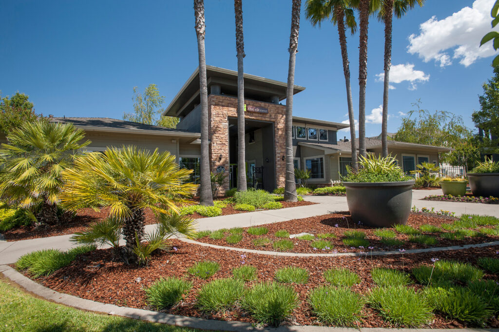 Element Living Sacramento (California) Student Housing