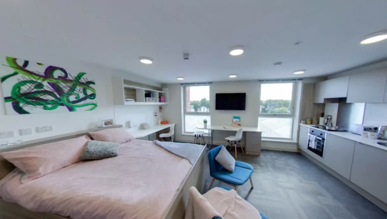 University of Reading Accommodation | 𝗨𝗽𝘁𝗼 𝟮𝟯% 𝗢𝗙𝗙