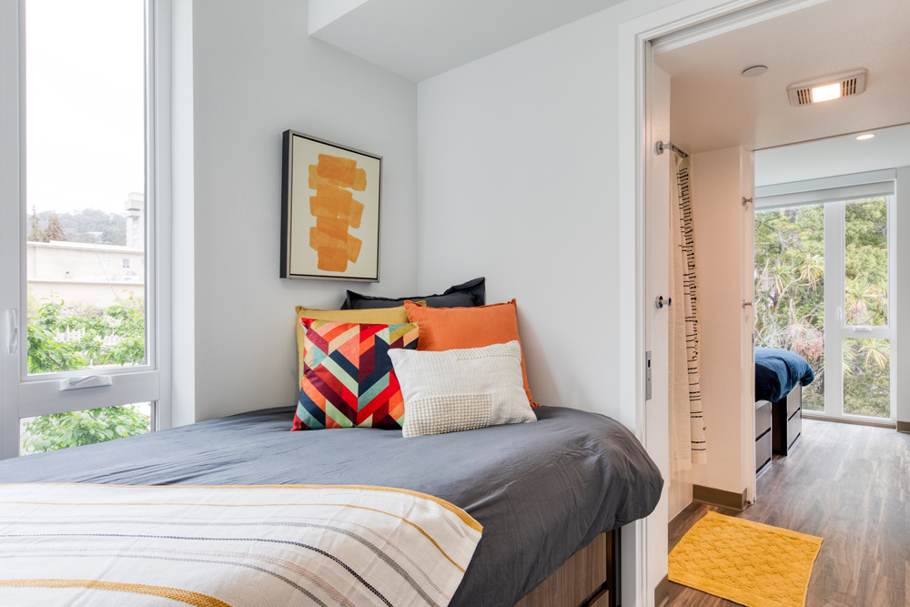 Book Student Housing near University of California