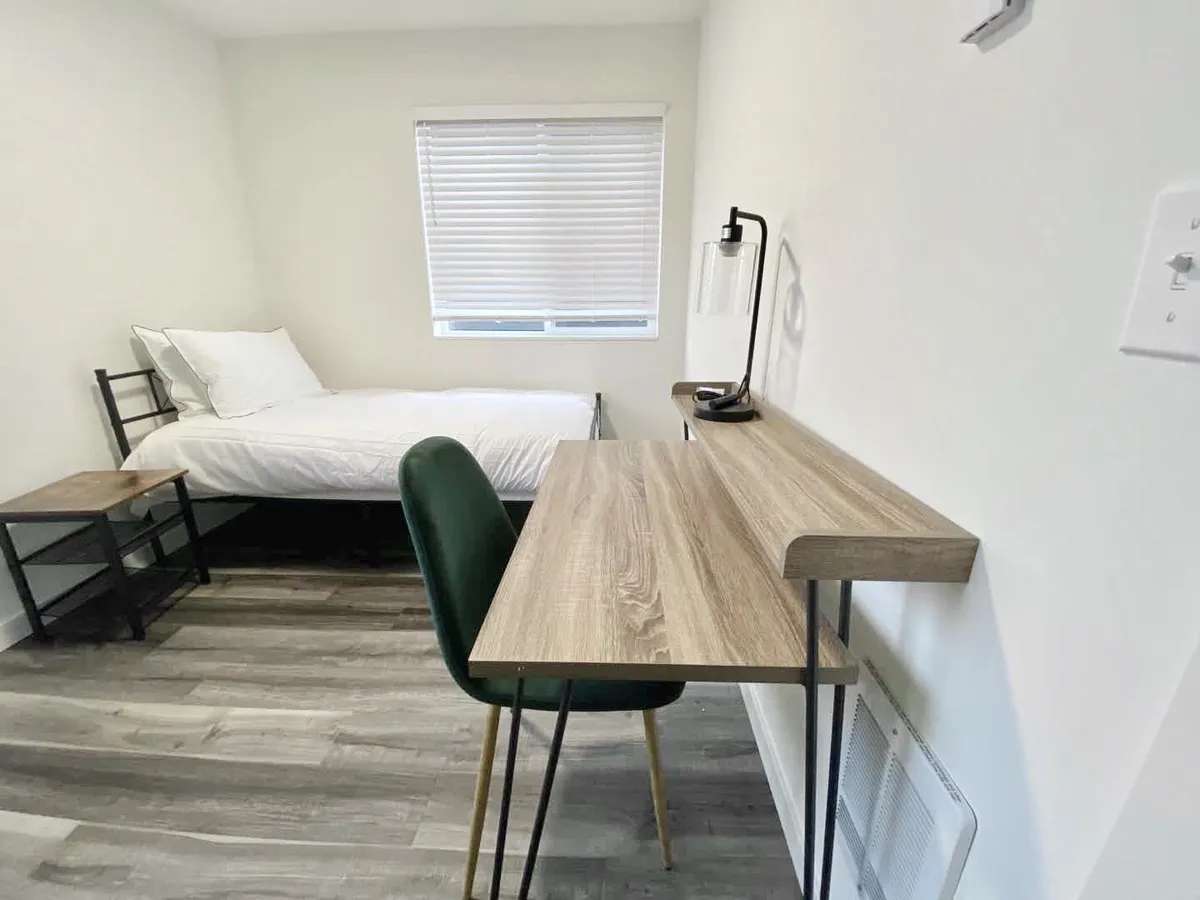 The Grey House Seattle (Washington) Student Housing