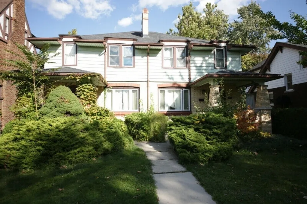 Student Housing Windsor, ON | University Living