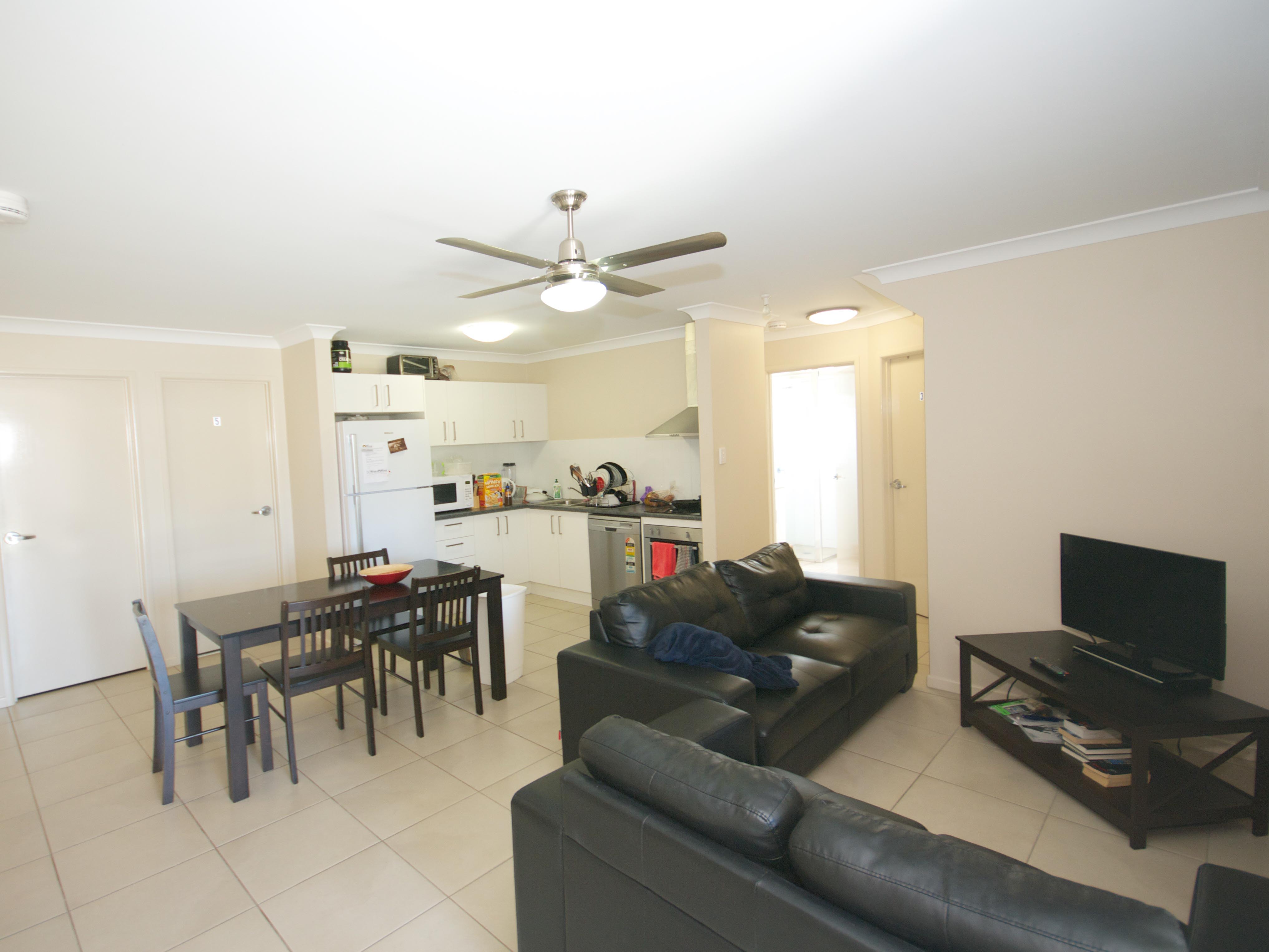 3B Moy St Brisbane Student Accommodation