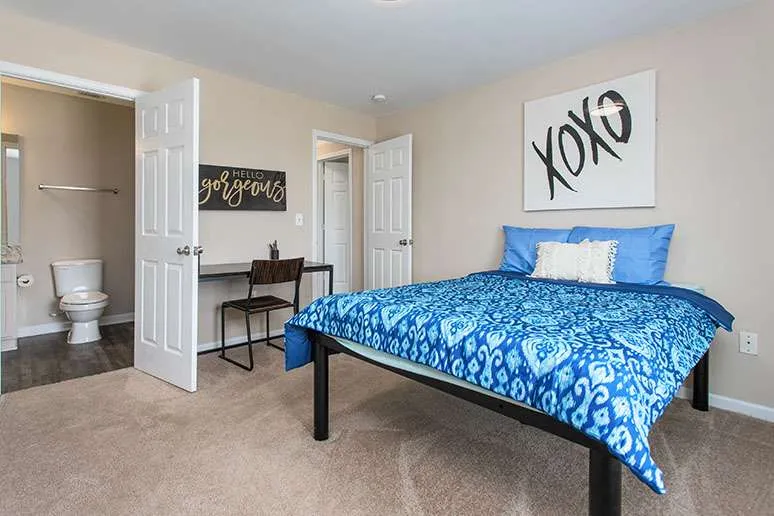 Smith Hall (College of Science and Technology) Housing