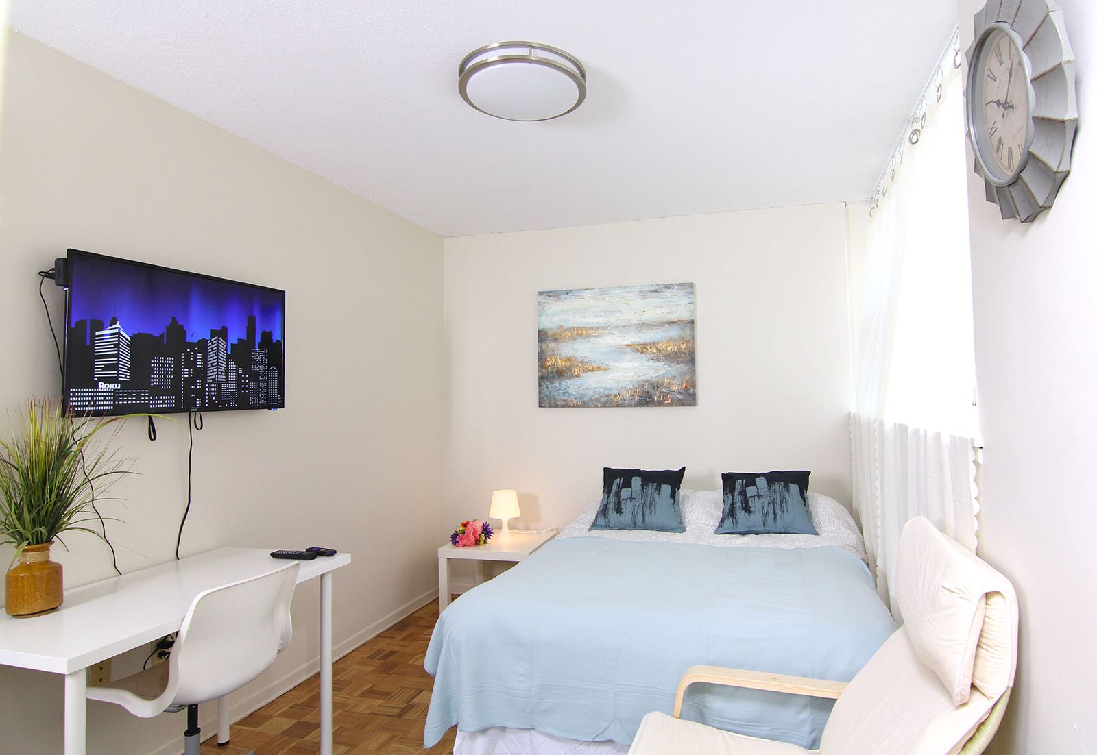 Danforth Village Toronto Student Accommodation