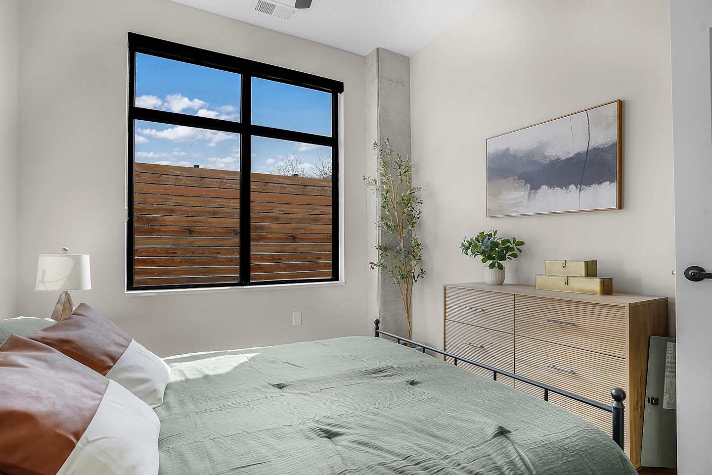 Best Student Housing near Western Governors University