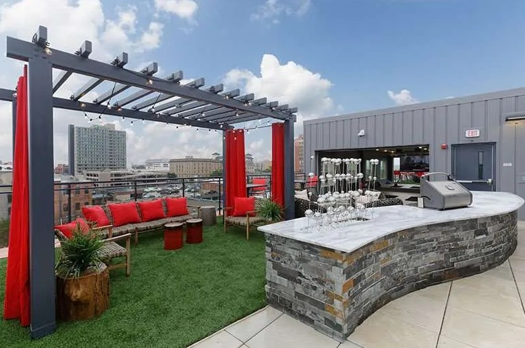 8N Lofts Lincoln (Nebraska) Student Housing