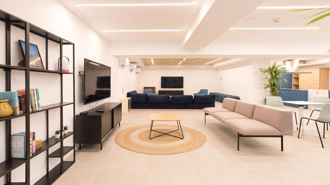 Student Accommodation near IE University - IE Tower