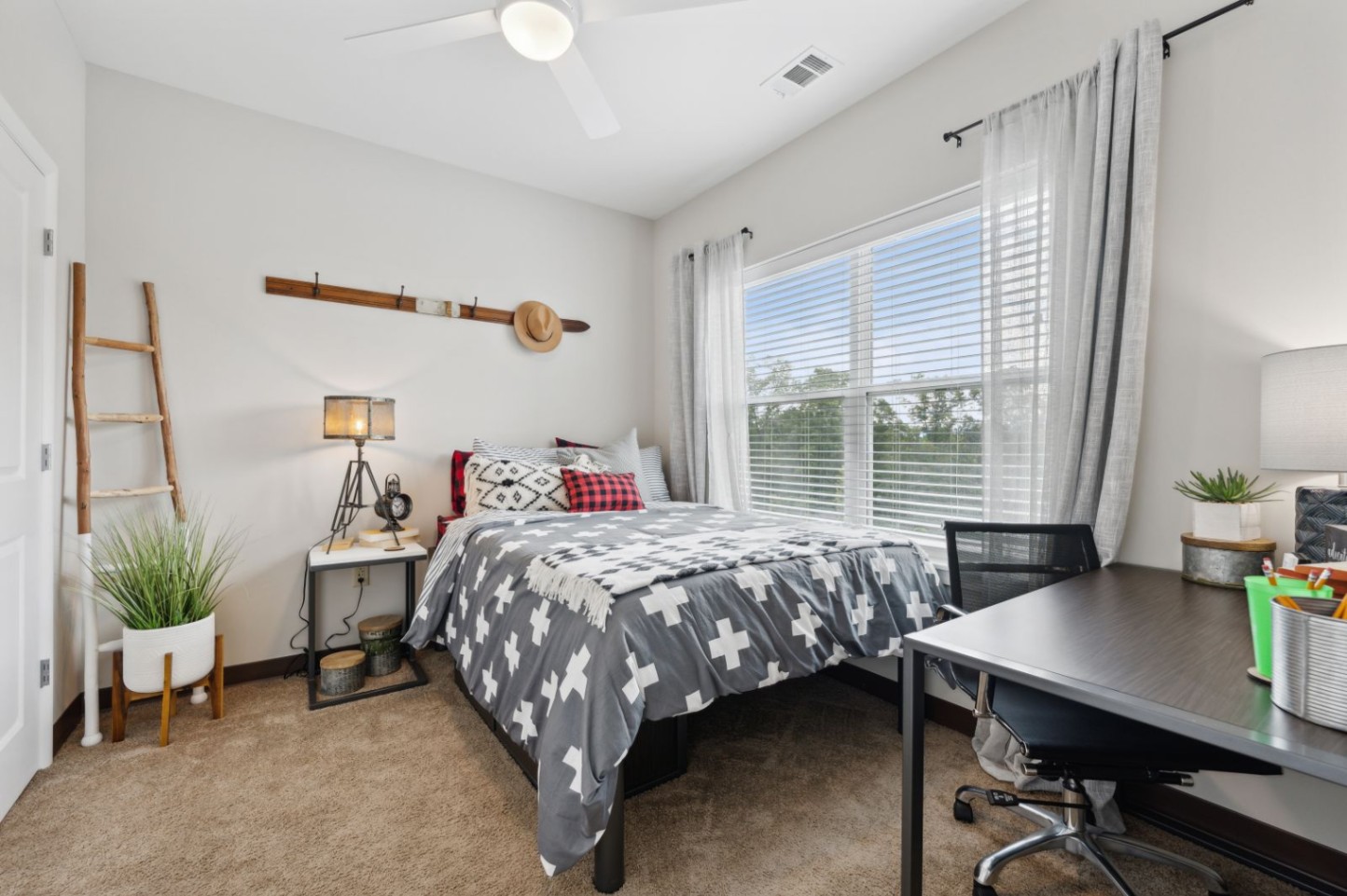 The Valley State College (Pennsylvania) Student Housing