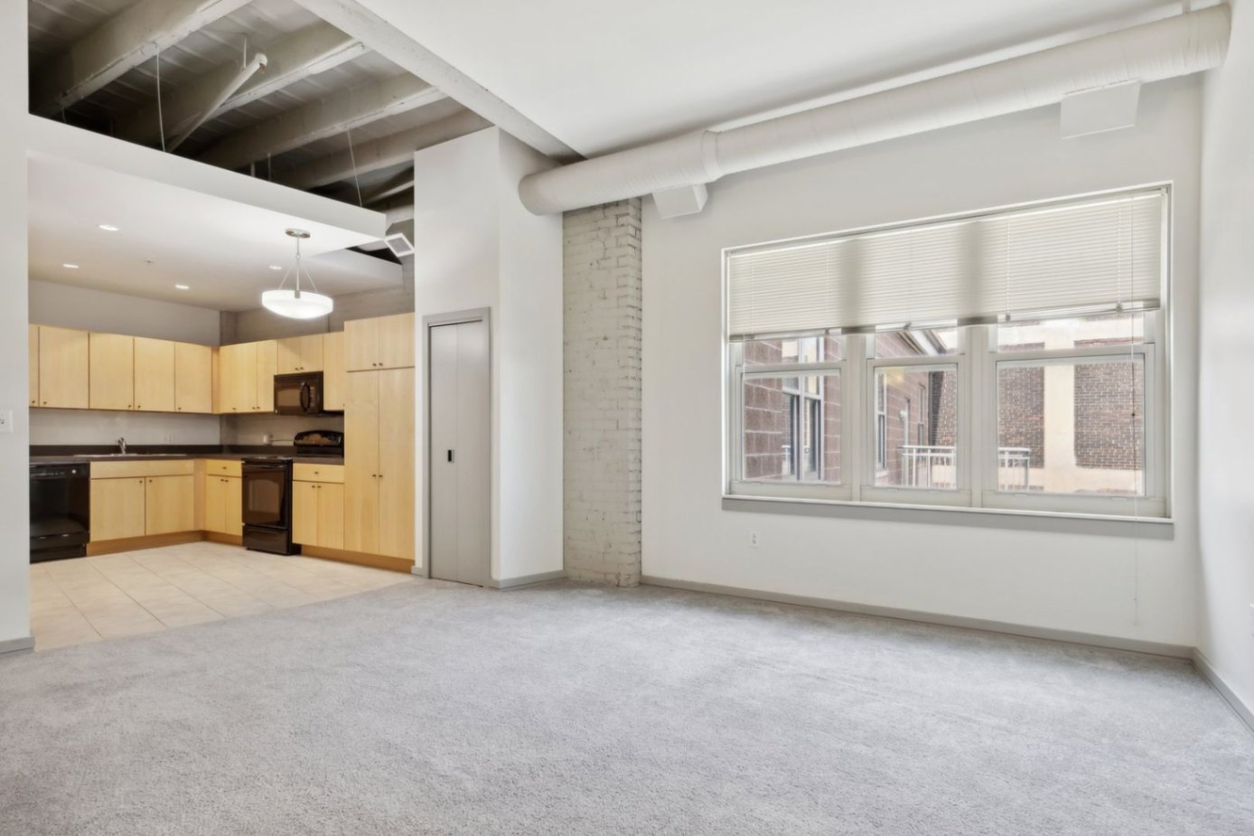 University Lofts Cleveland (Ohio) Student Housing