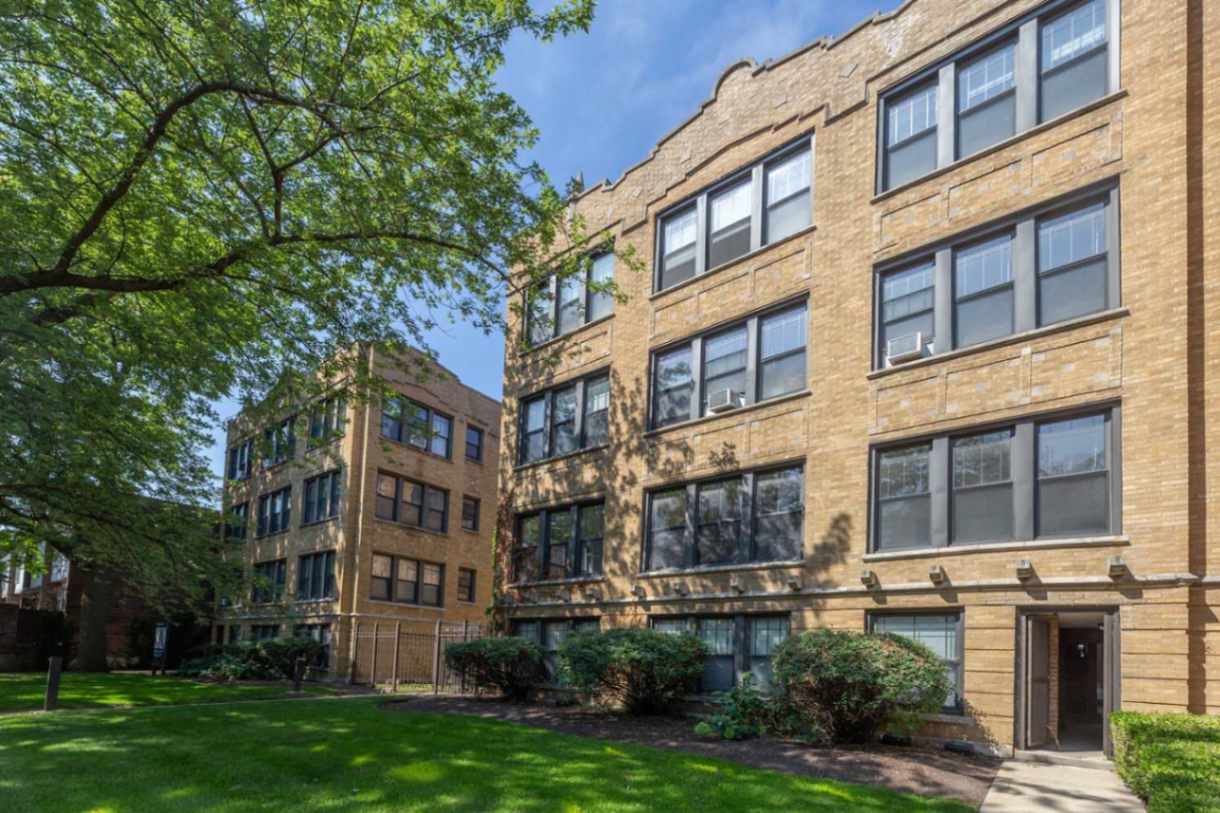 Woodlawn Court Chicago (Illinois) Student Housing