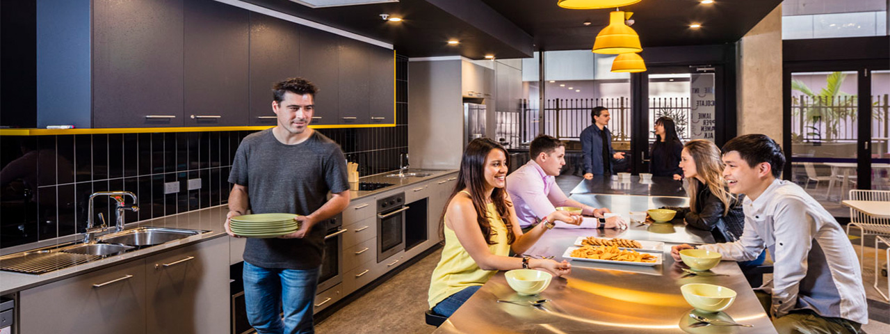 Student One Adelaide Street Brisbane | 𝗨𝗽𝘁𝗼 𝗔$𝟱𝟬 𝗢𝗙𝗙