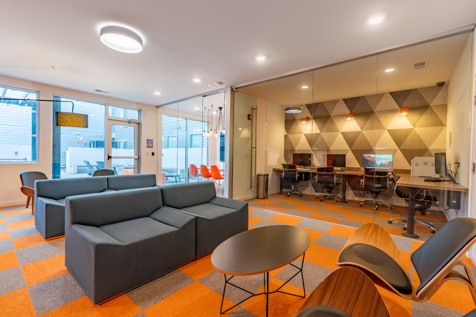 908 S. First Champaign (Illinois) Student Housing