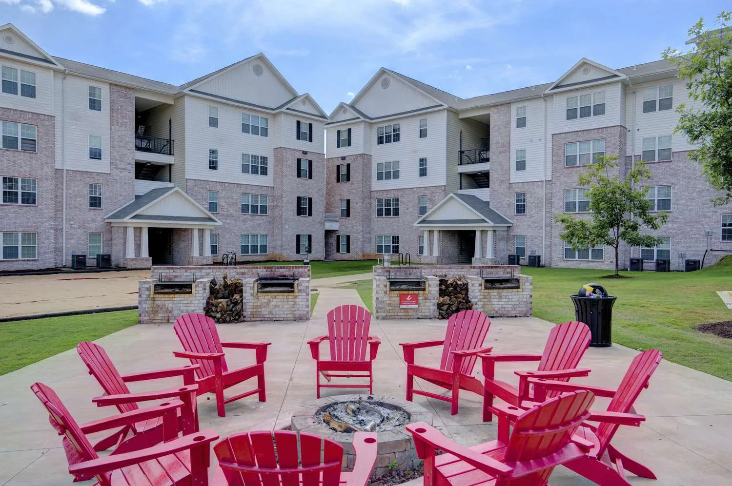 Alight Fayetteville Fayetteville (Arkansas) Student Housing