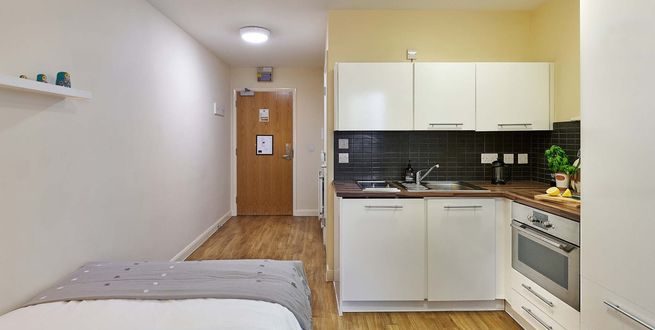 Host The Hub London Student Housing | Universityliving.com