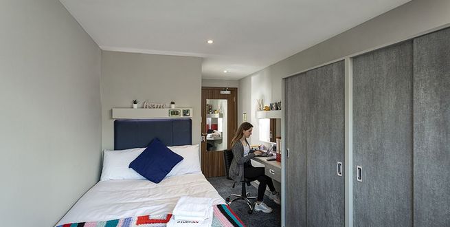 Walnut Gardens Exeter Student Housing | Universityliving.com