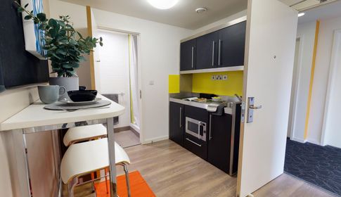 iQ City London Student Accommodation | Universityliving.com