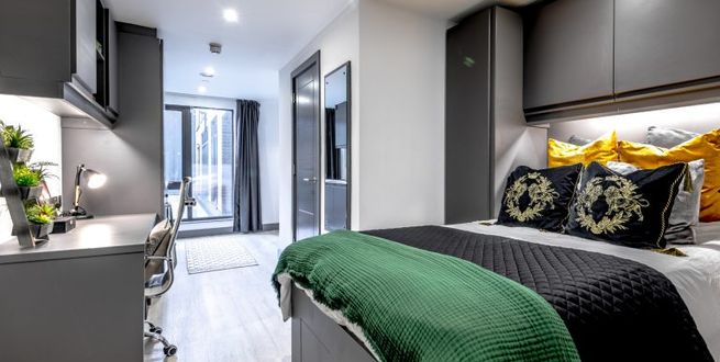 33 Parkside Coventry Student Accommodation | UniversityLiving.com