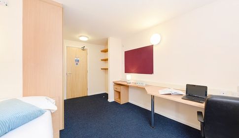 Snowdon Hall Wrexham Student Accommodation