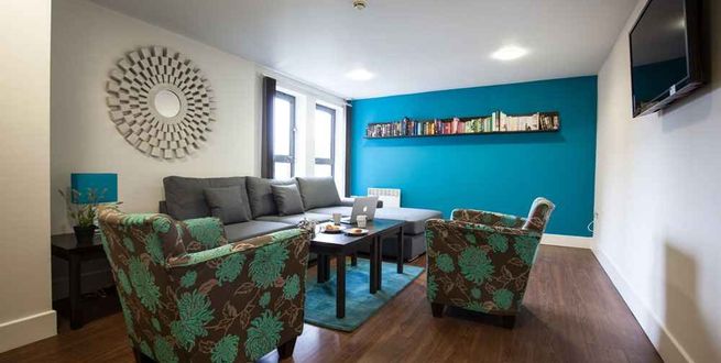 iQ Grove Edinburgh Student Accommodation | UniversityLiving