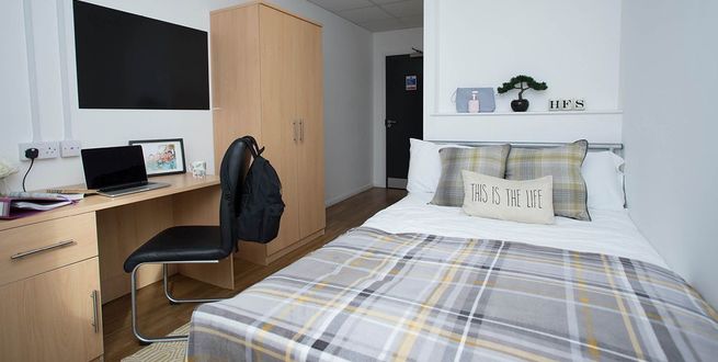 Danesgate House Lincoln Student Accommodation | University Living