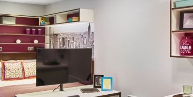 Iconinc The Edge Leeds Student Accommodation | UniversityLiving