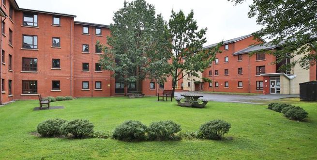 iQ Daisy Bank Manchester Student Accommodation | Universityliving.com