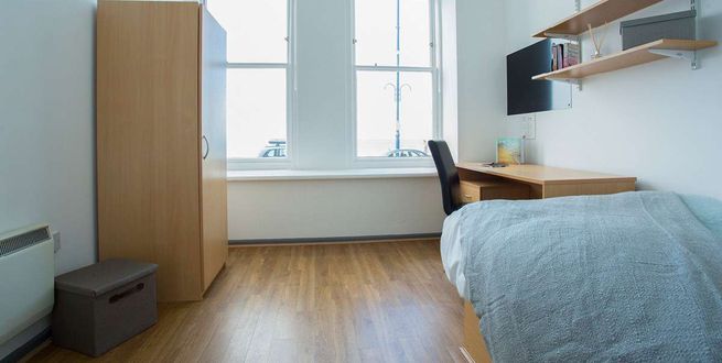 Alexandra Hall Aberystwyth Student Housing | University Living