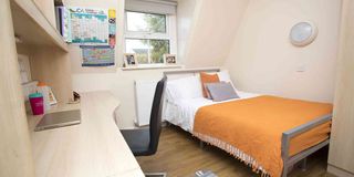 Oxney House & Gardens Student Accommodation | UniversityLiving