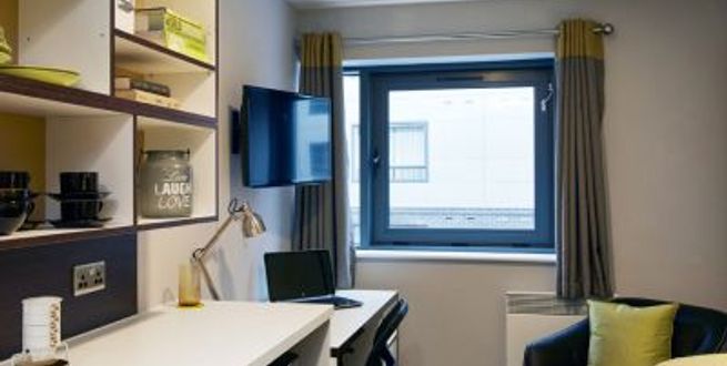 Iconinc The Edge Leeds Student Accommodation | UniversityLiving