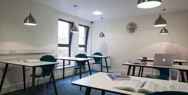 iQ Grove Edinburgh Student Accommodation | UniversityLiving