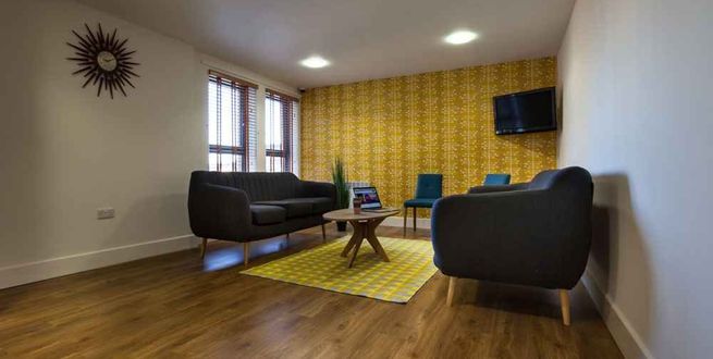 iQ Grove Edinburgh Student Accommodation | UniversityLiving