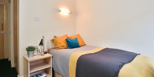 iQ Daisy Bank Manchester Student Accommodation | Universityliving.com