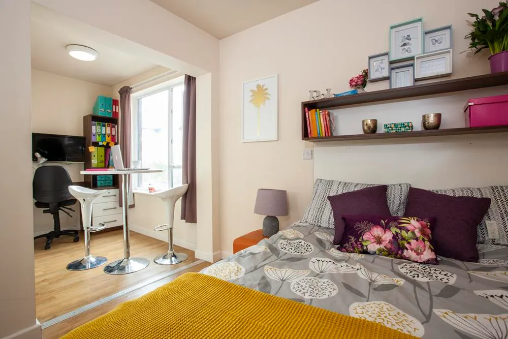 The Pavilion Birmingham Student Housing | Universityliving.com